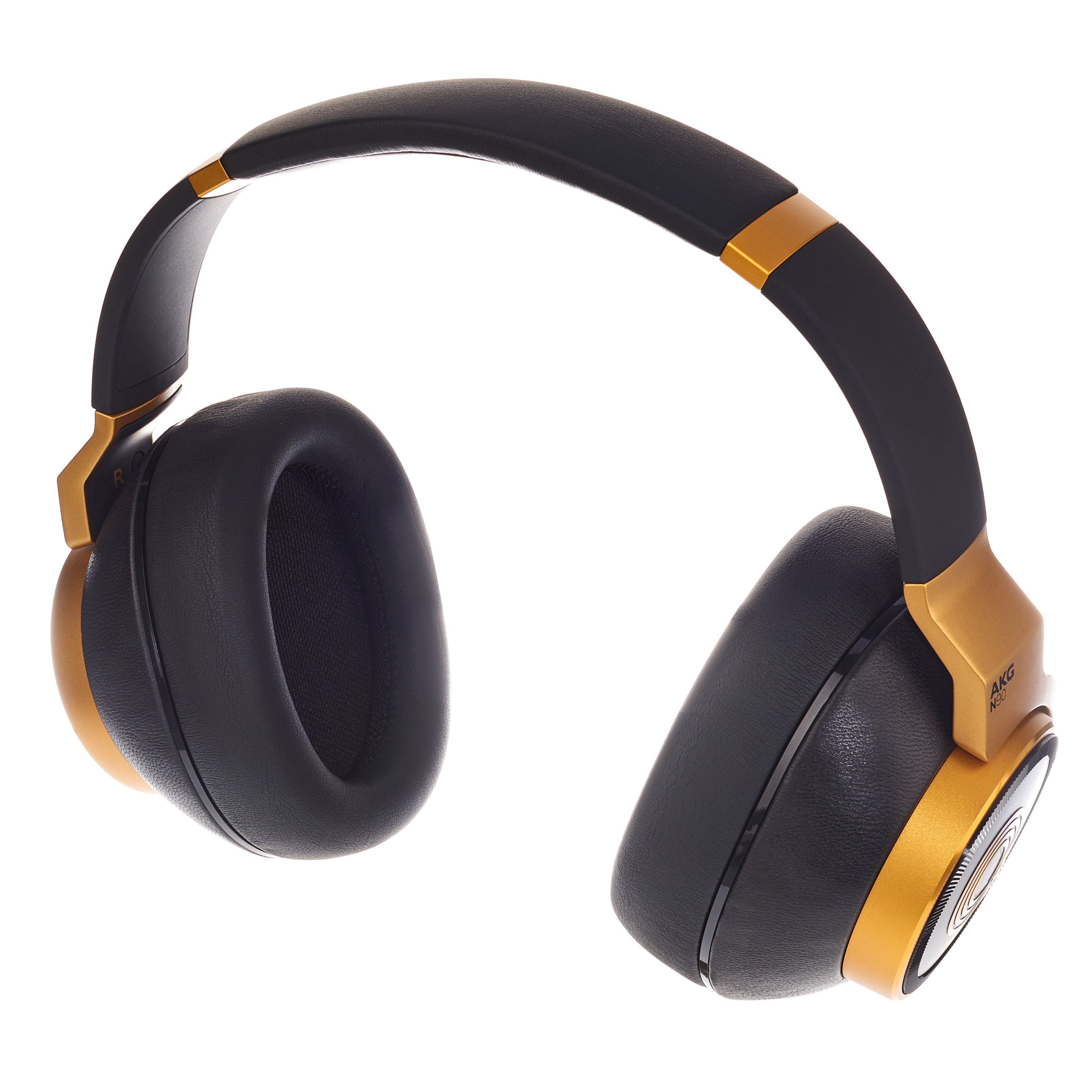 AKG N90Q Gold im Test bei kopfhoerer.de